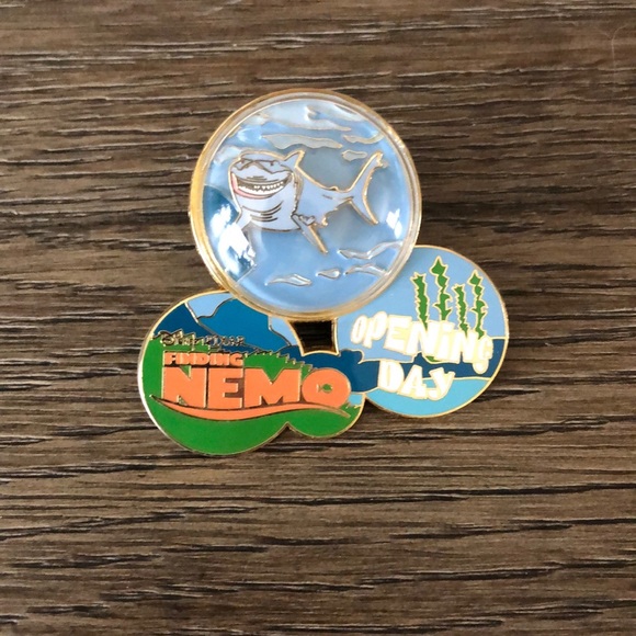 Disney | Accessories | Disney Finding Nemo Pin Limited Edition | Poshmark